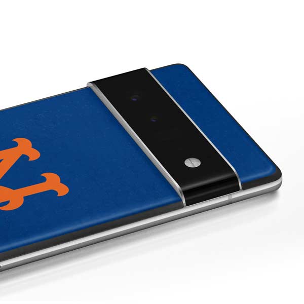 New York Mets - Solid Distressed Skin for Google Pixel 6 | Skinit