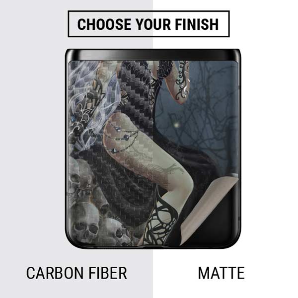 Gothic Queen with Silver Dragon by Nene Thomas Galaxy Z Flip Skin – Skinit