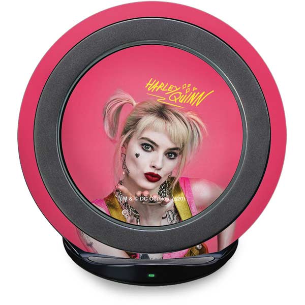 Harley Quinn Blowing Kisses Samsung Charger Skin | DC Comics – Skinit