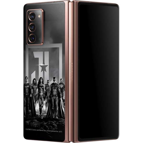 Justice League Black and White Samsung Galaxy Skin | DC Comics – Skinit