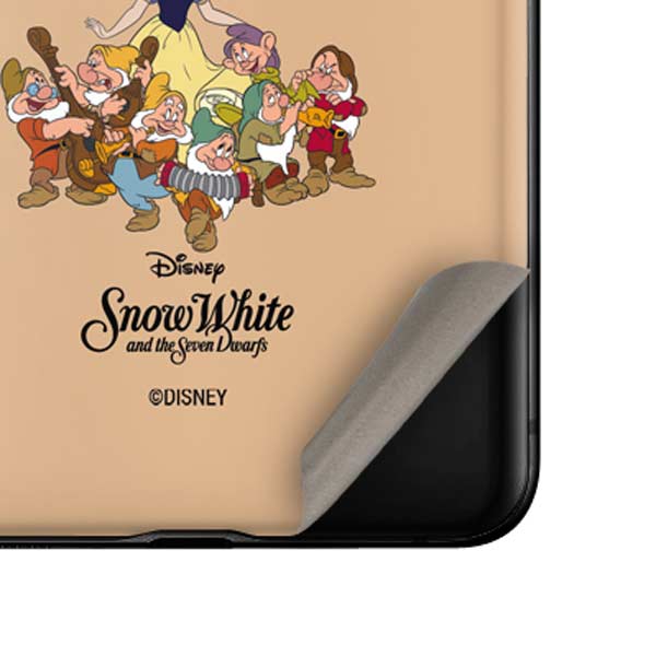 Snow White and the seven dwarfs Galaxy Z Flip Skin | Disney – Skinit